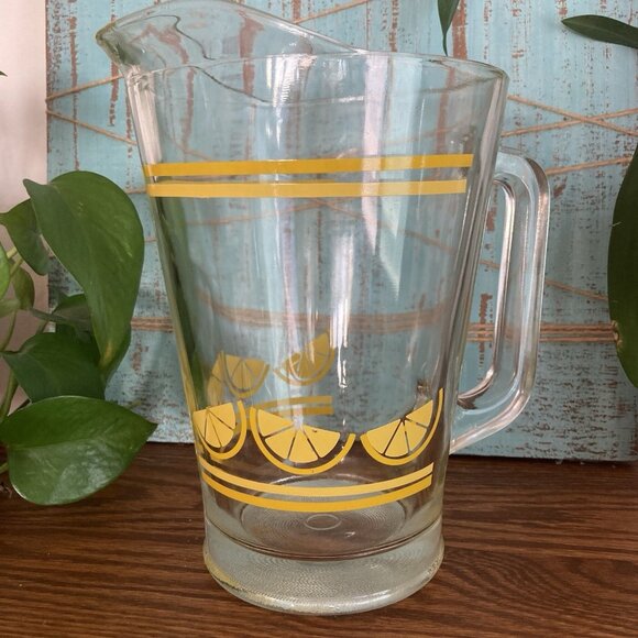 Libbey | Dining | Vtg Libbey Crisa Lemonade Pitcher Lemon Stripes 64oz ...